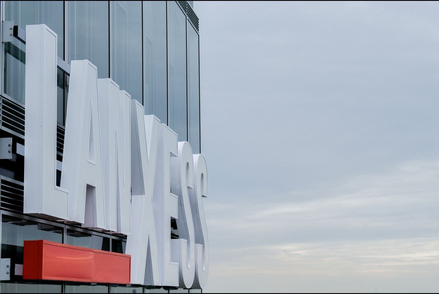 LANXESS nimmt in China Anlage für Hochleistungskunststoffe in Betrieb