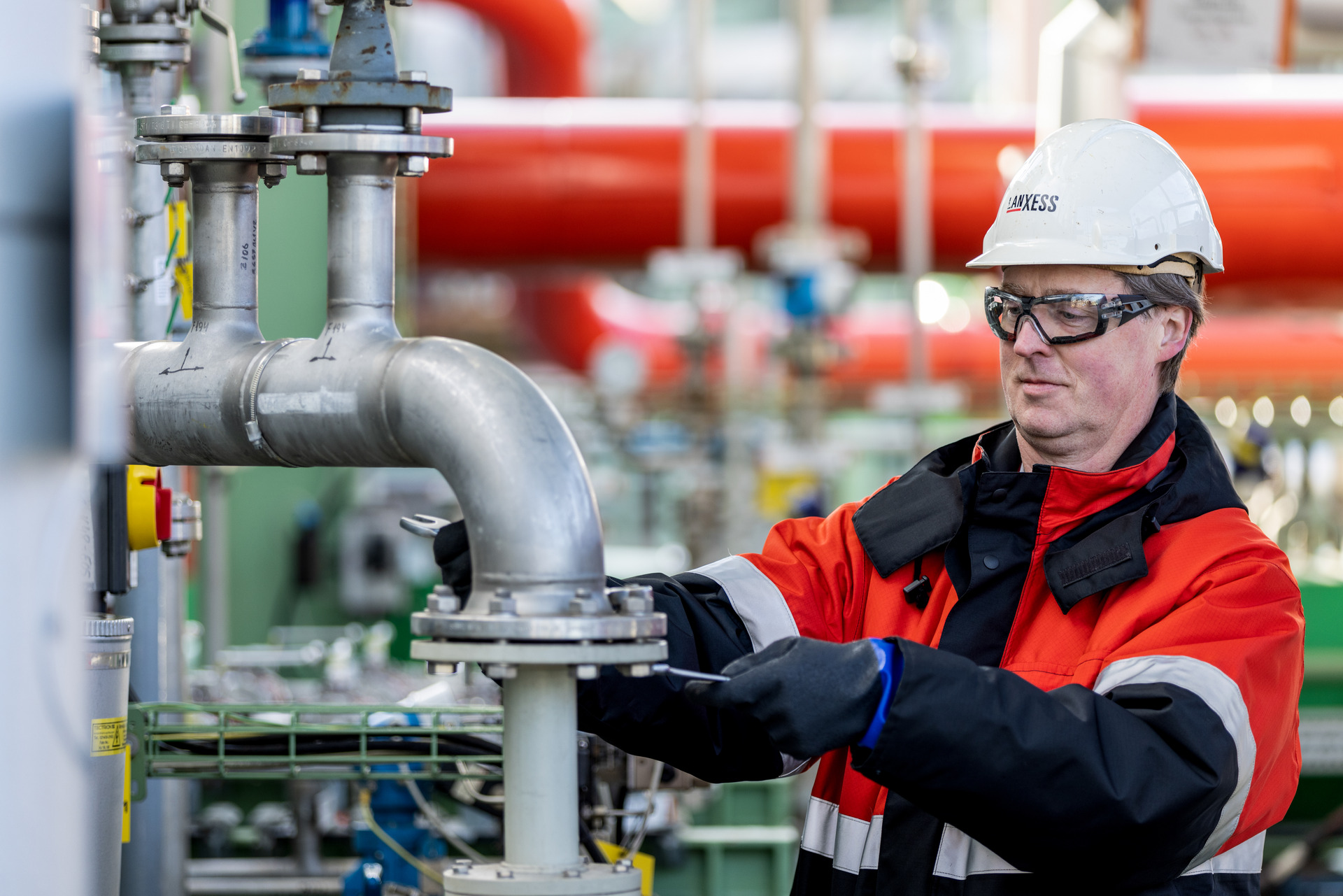 More sustainable basic chemicals from LANXESS