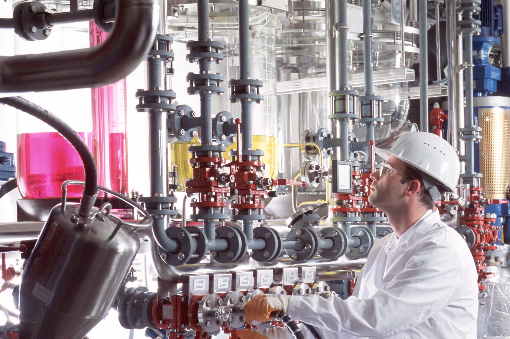 Saltigo | Custom manufacturing fine chemicals | LANXESS
